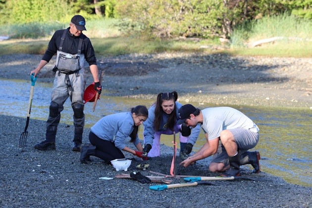 Songhees Marine — Songhees Nation